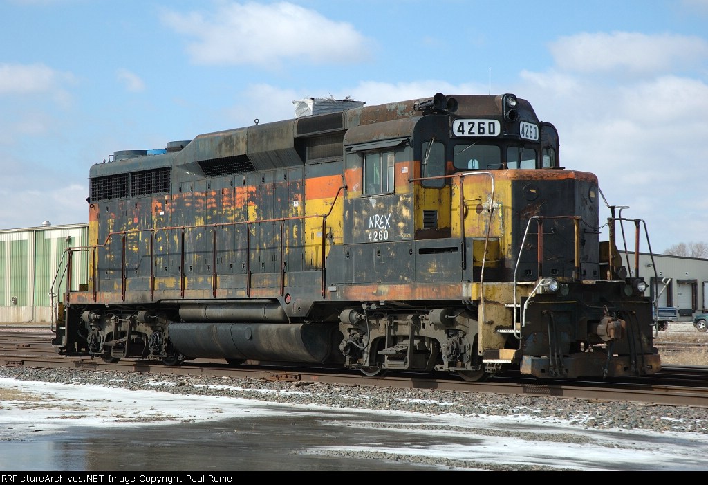 NREX 4260, ex CSX, Chessie System, EMD GP30